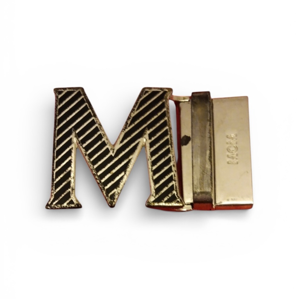Vintage Gold Tone “M” Initial Belt Buckle Monogram Ha… - Gem